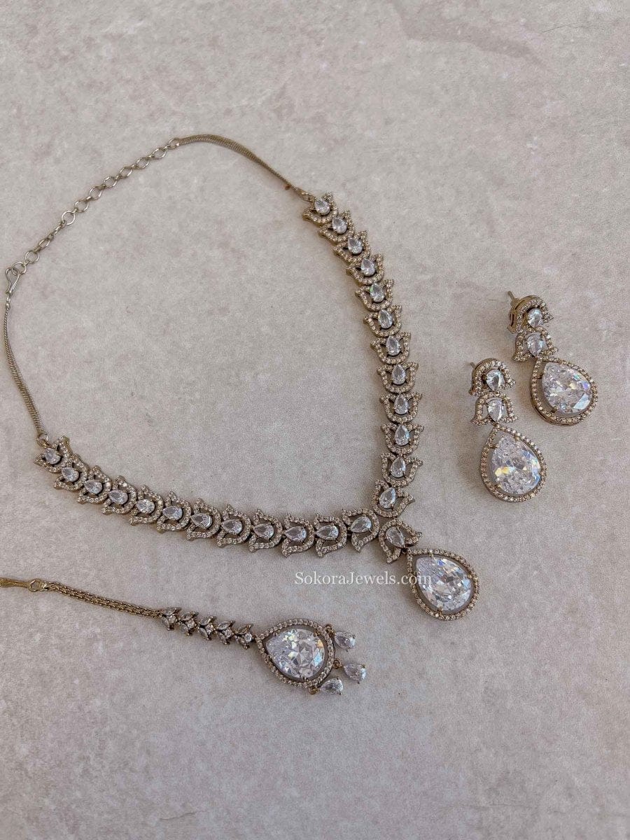 Necklace and Earring Sets | Indian & Pakistani Necklaces – SOKORA JEWELS