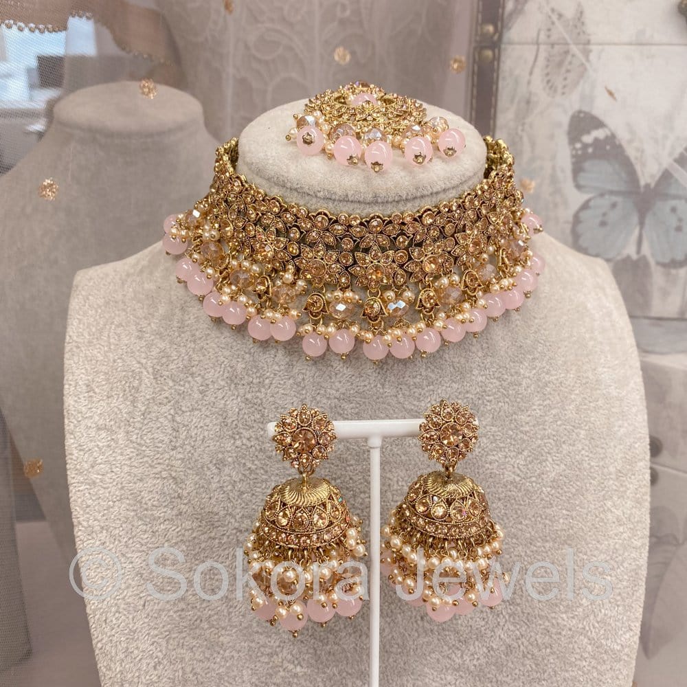 Farhaa Choker Set - Light Pink – SOKORA JEWELS
