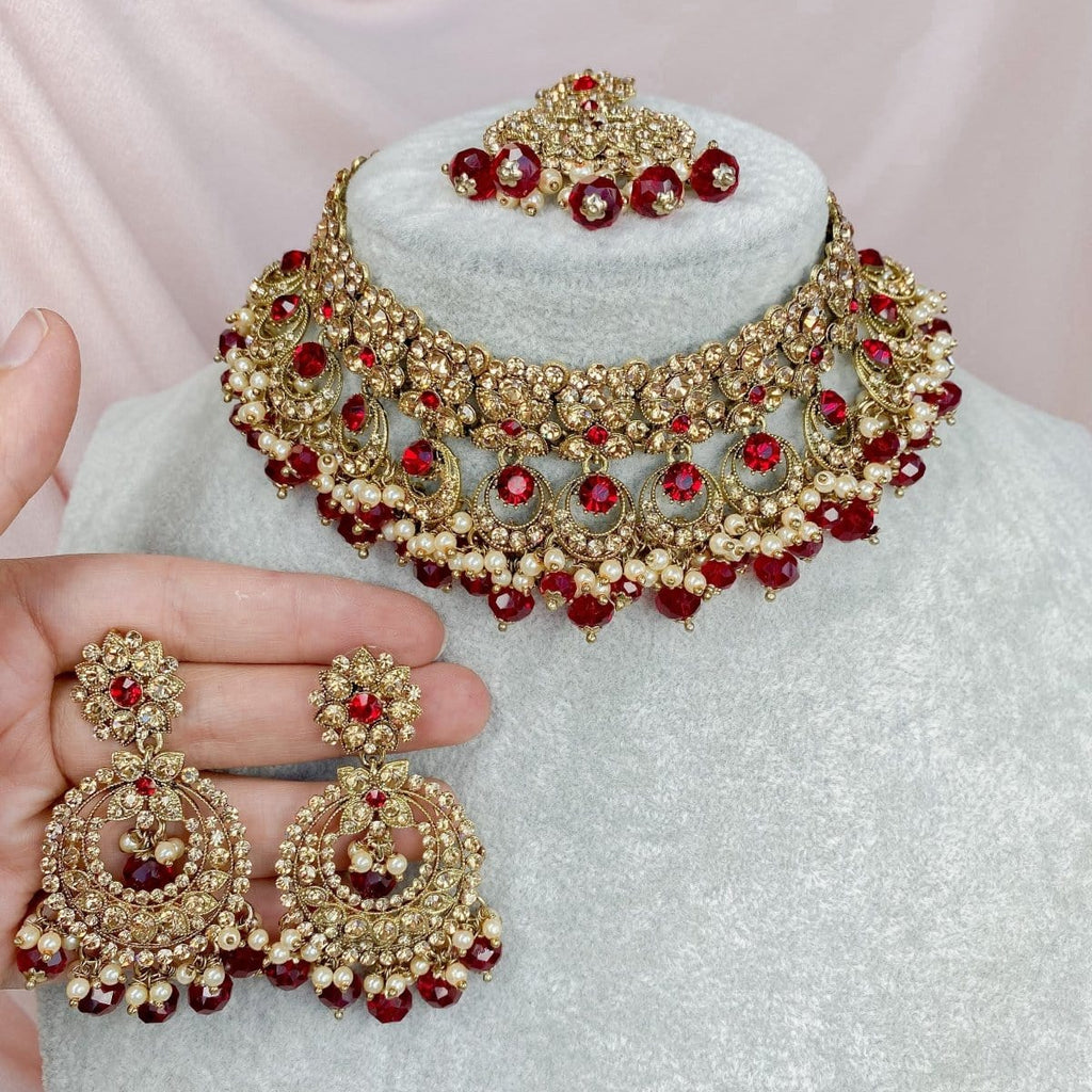 Meera Choker Set - Maroon – SOKORA JEWELS