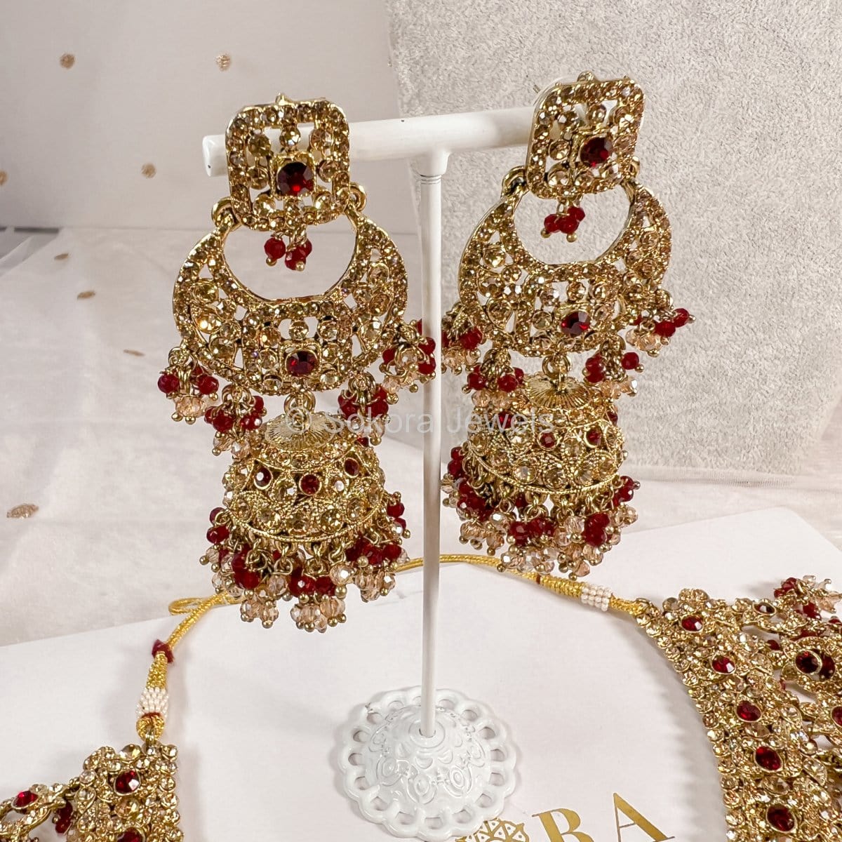 Qudsia Necklace set - Maroon – SOKORA JEWELS